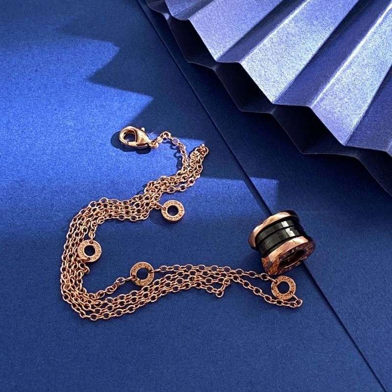 Factory-made Bvlgari Necklaces