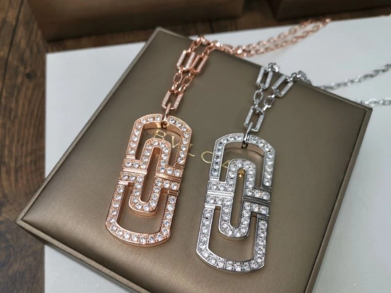 Factory-made Bvlgari Necklaces
