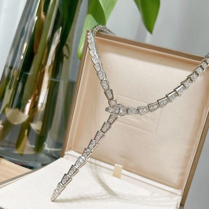 Budget-friendly Bvlgari Necklaces