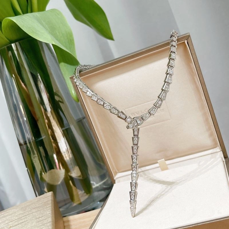 Budget-friendly Bvlgari Necklaces