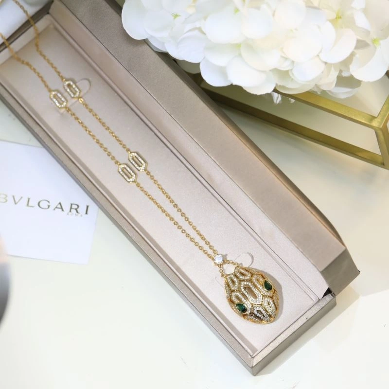 Mirror quality Bvlgari Necklaces