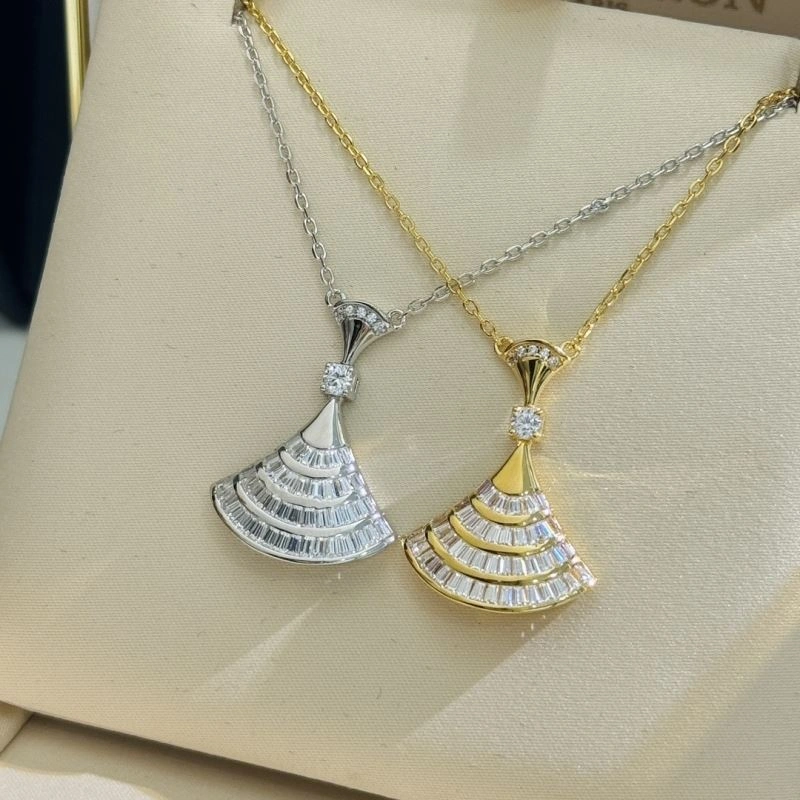 Economical Bvlgari Necklaces