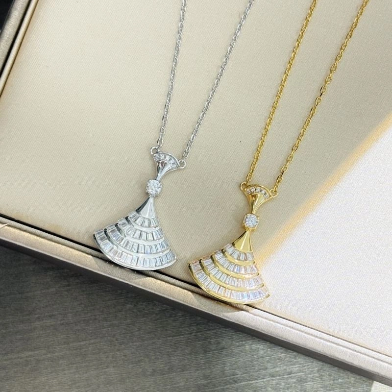 Economical Bvlgari Necklaces