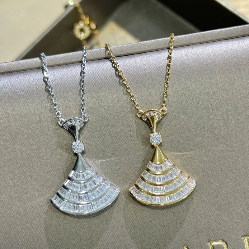 Economical Bvlgari Necklaces