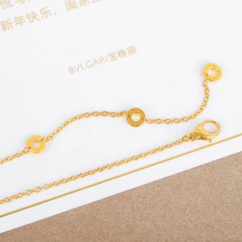 Bargain Bvlgari Necklaces