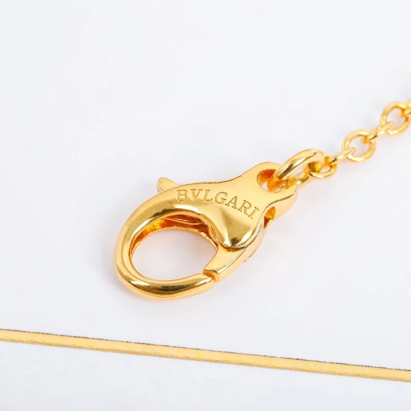 Bargain Bvlgari Necklaces