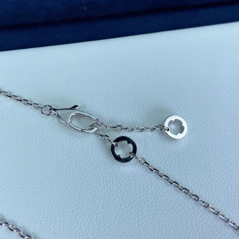 Bargain Bvlgari Necklaces