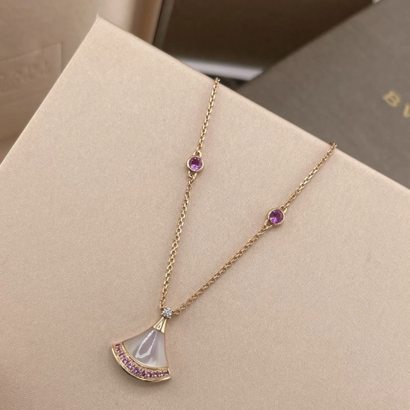 Top mirror Bvlgari Necklaces