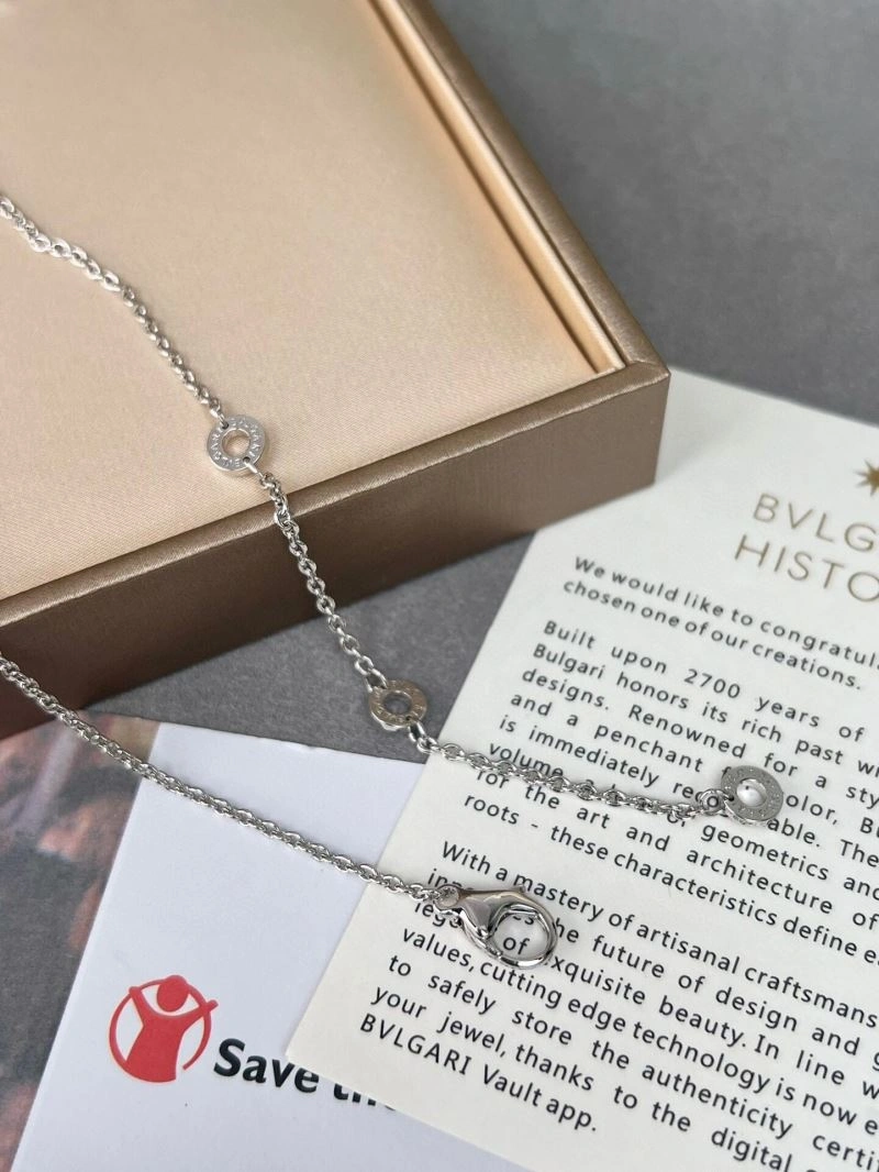 Economical Bvlgari Necklaces