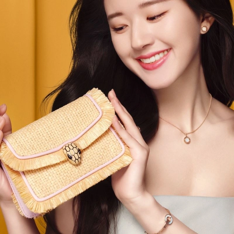 Cut-rate Bvlgari Necklaces