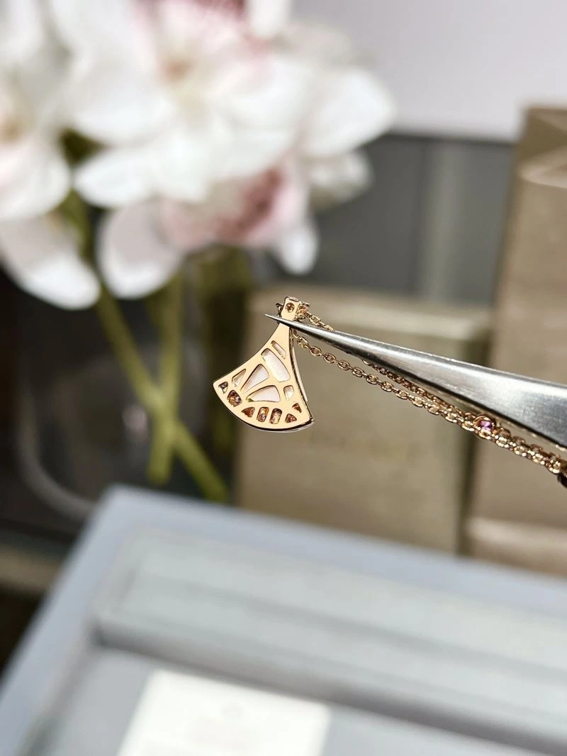 Top match Bvlgari Necklaces