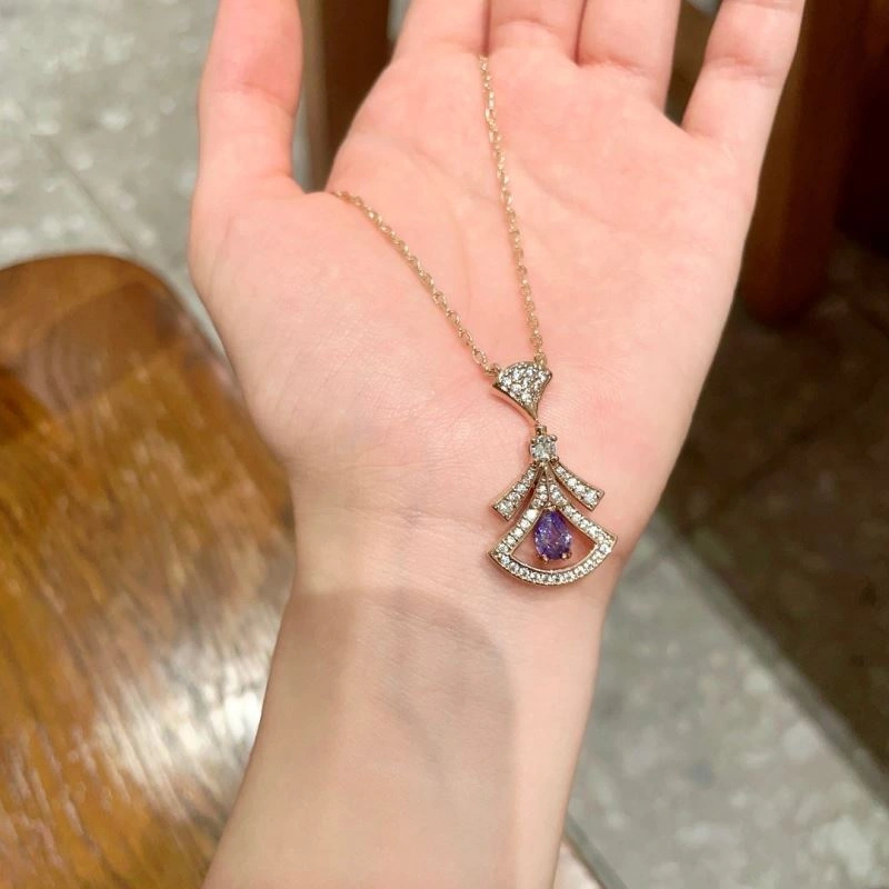 Brand-authenticated Bvlgari Necklaces