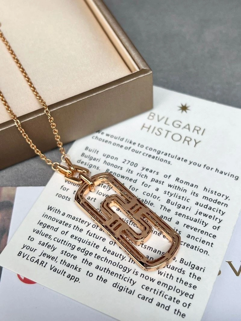 Low-cost Bvlgari Necklaces