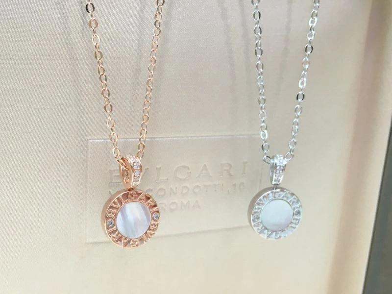 Official Bvlgari Necklaces