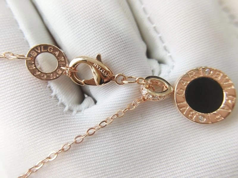 Official Bvlgari Necklaces