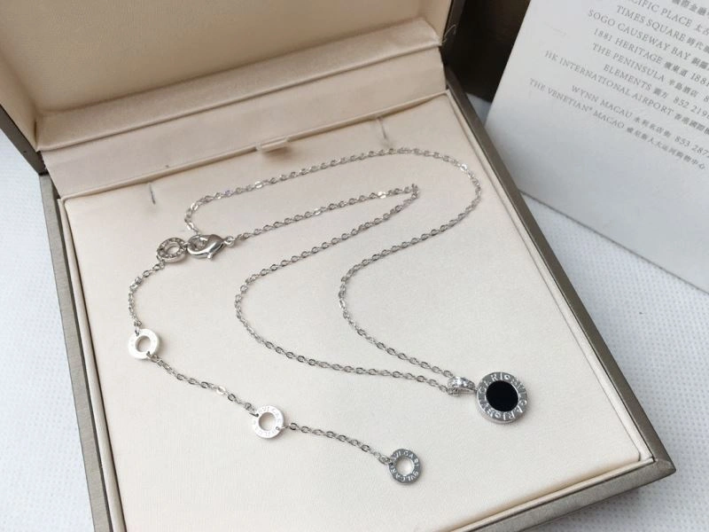 Official Bvlgari Necklaces