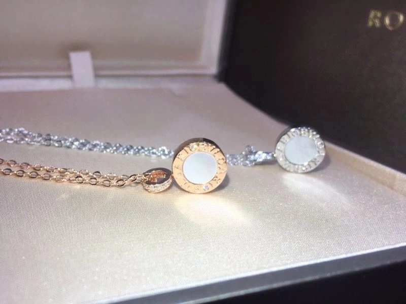 Official Bvlgari Necklaces