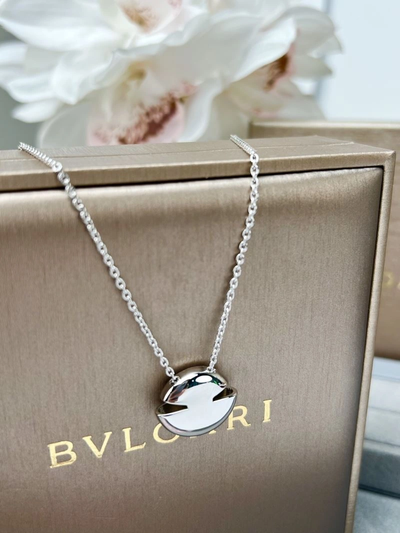Official Bvlgari Necklaces