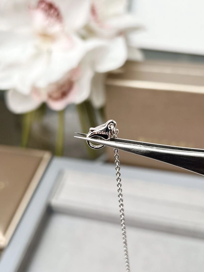 Official Bvlgari Necklaces