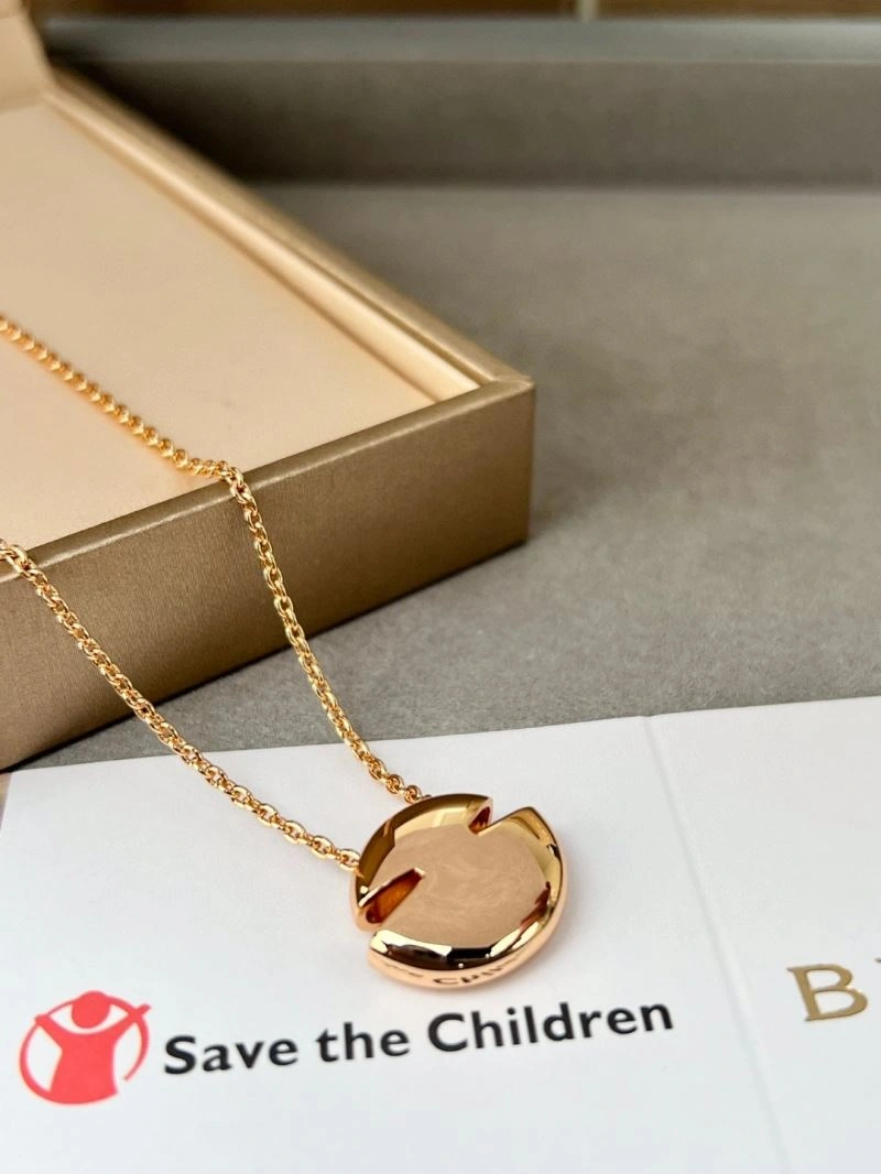Budget-friendly Bvlgari Necklaces