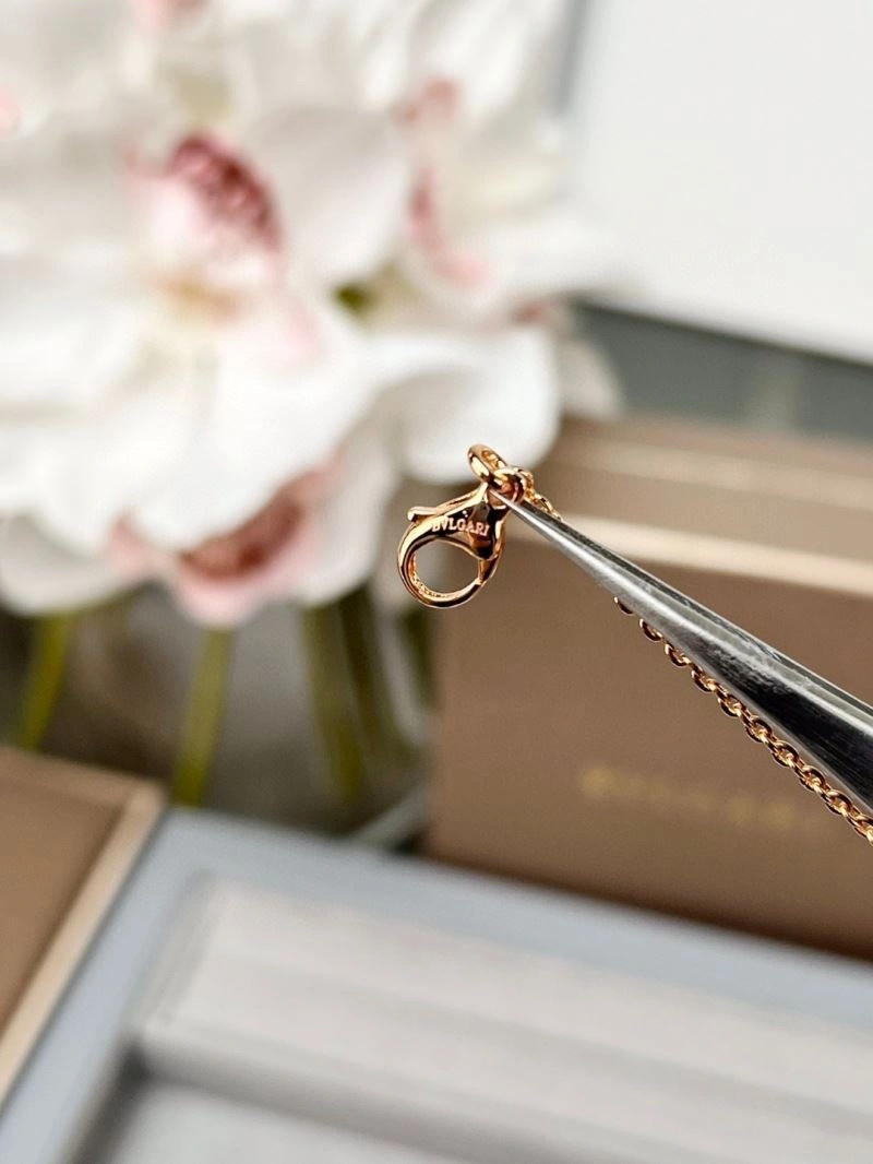 Budget-friendly Bvlgari Necklaces