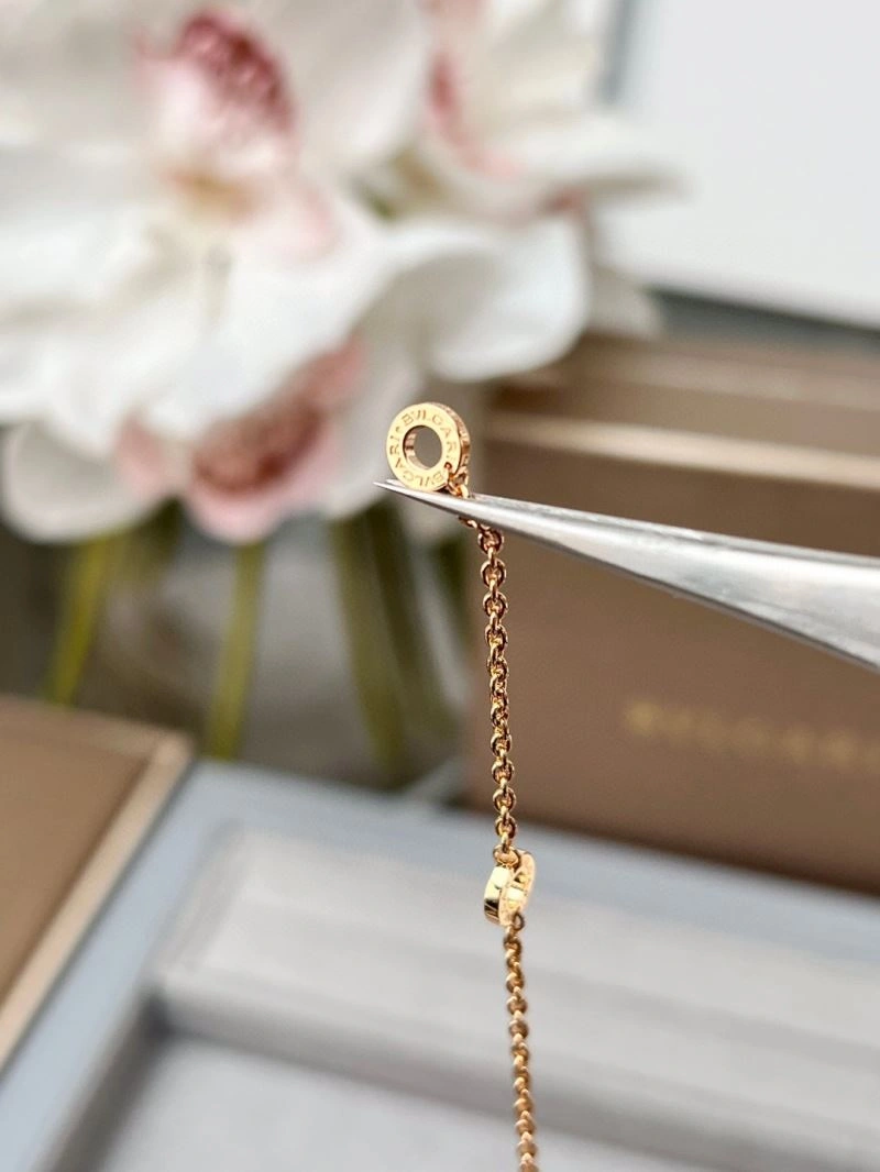 Budget-friendly Bvlgari Necklaces