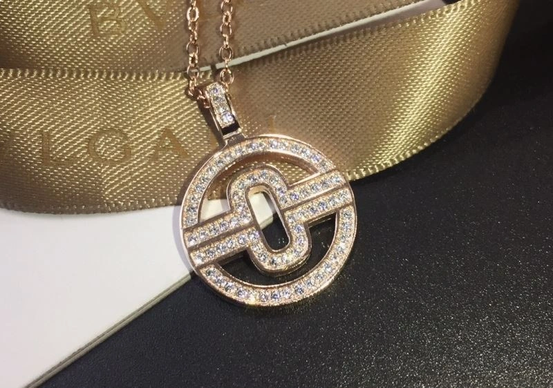 Discounted Bvlgari Necklaces