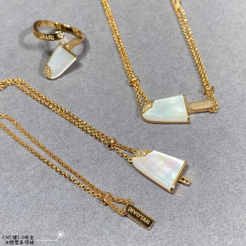 Inexpensive Bvlgari Necklaces