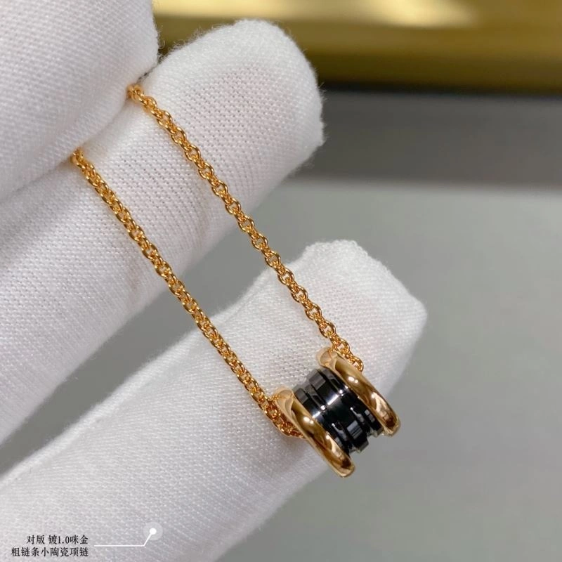 Top mirror Bvlgari Necklaces