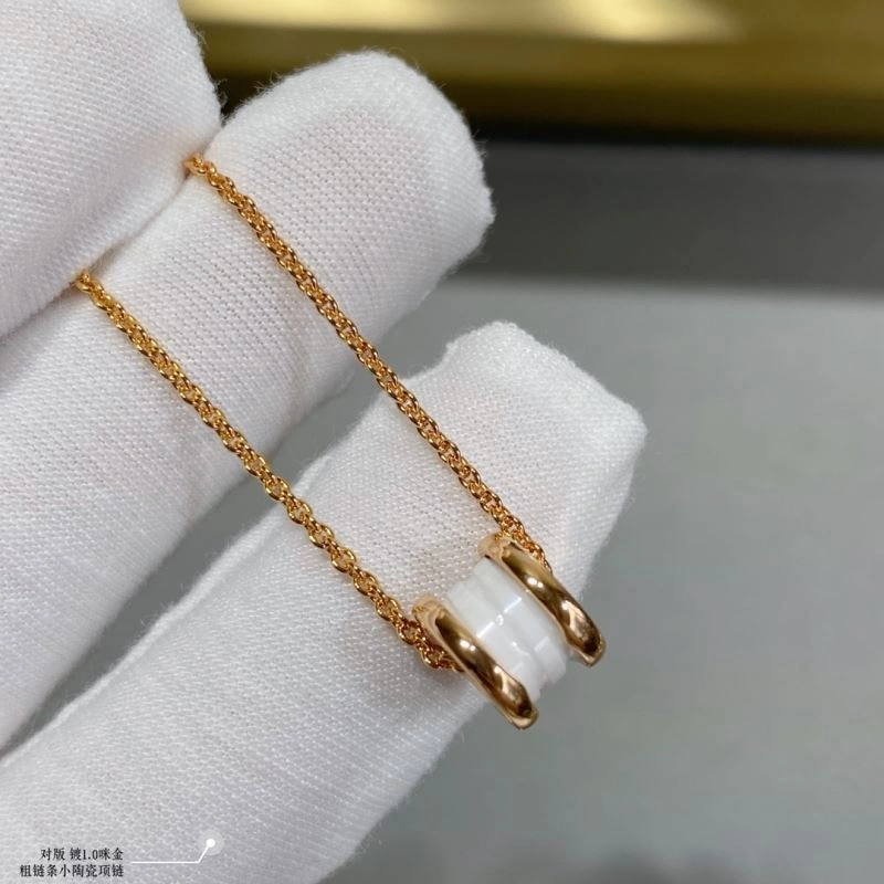 Top mirror Bvlgari Necklaces