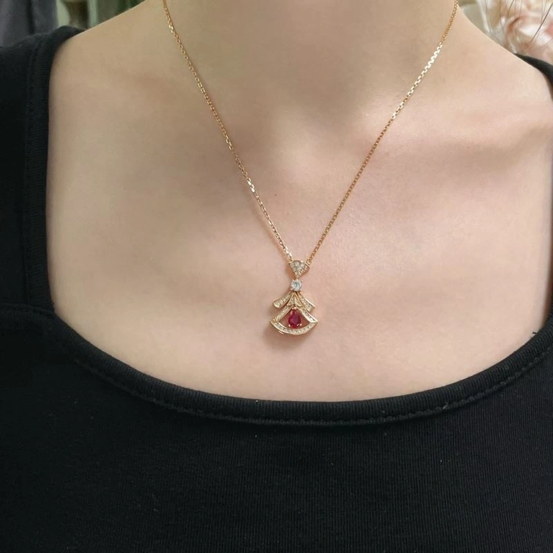 High fidelity Bvlgari Necklaces