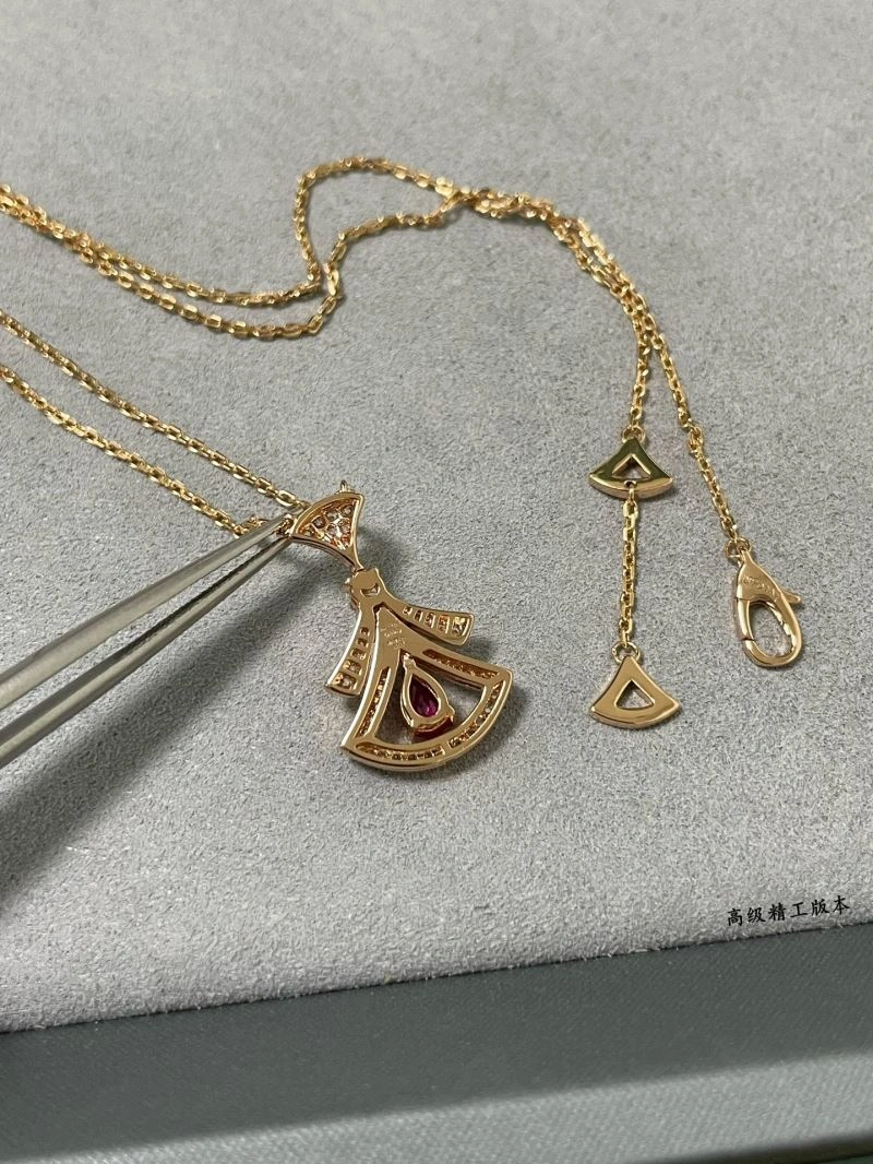 High fidelity Bvlgari Necklaces