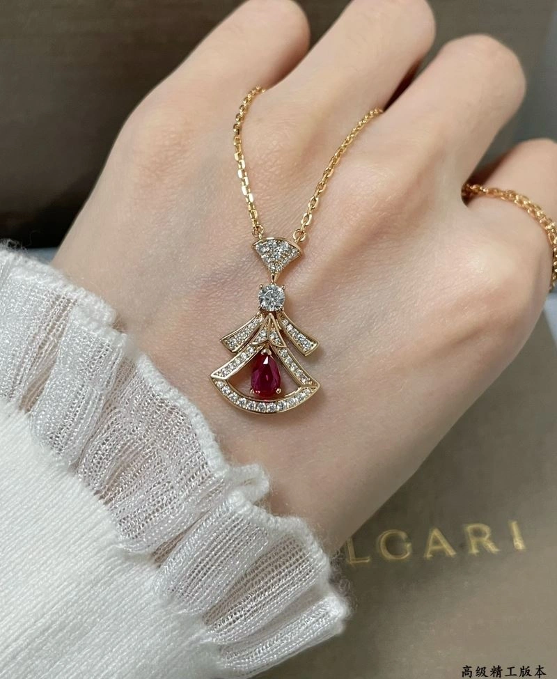 High fidelity Bvlgari Necklaces