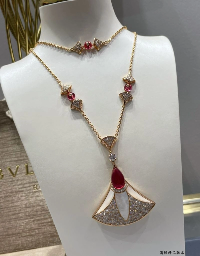 High fidelity Bvlgari Necklaces