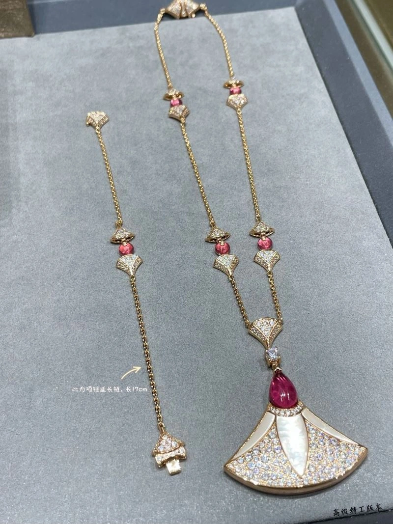 High fidelity Bvlgari Necklaces