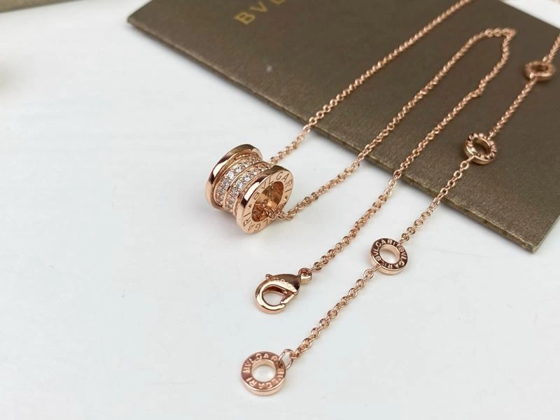 Economical Bvlgari Necklaces