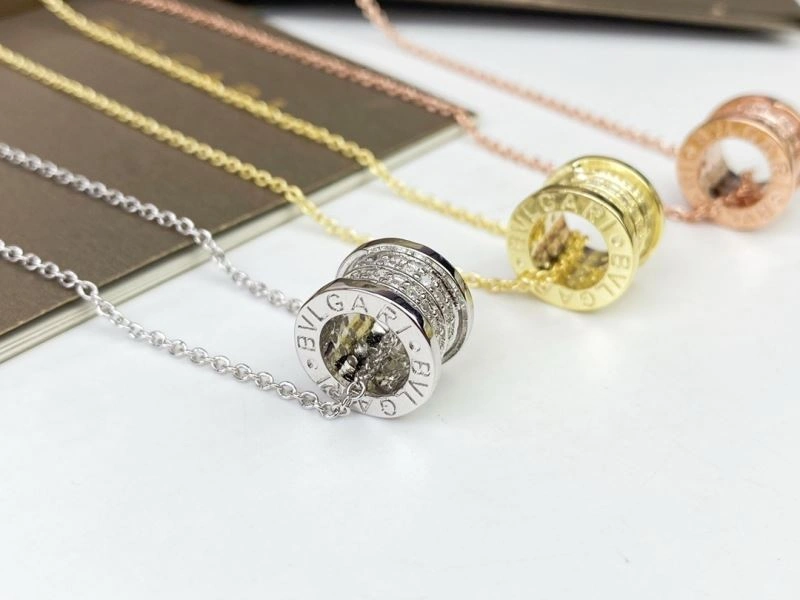 Economical Bvlgari Necklaces