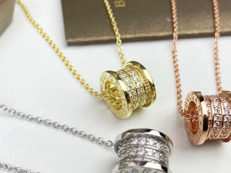 Economical Bvlgari Necklaces