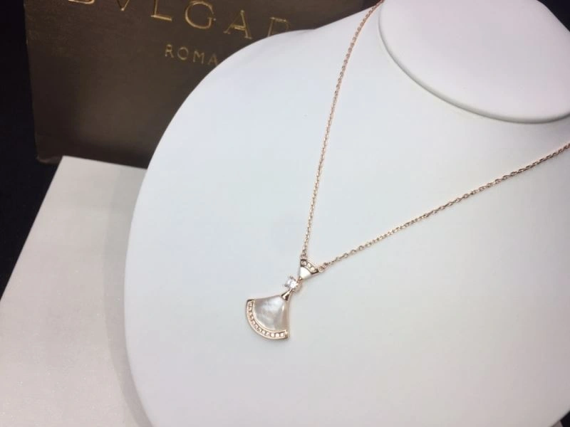 Official Bvlgari Necklaces