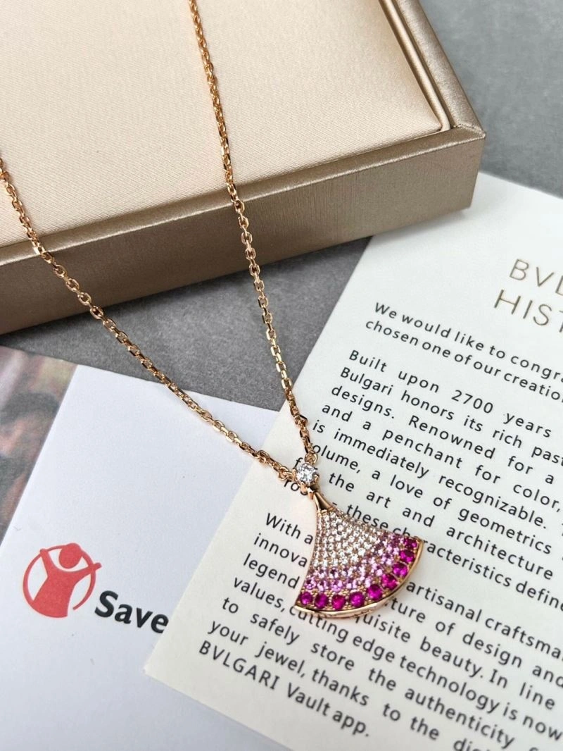 Official Bvlgari Necklaces