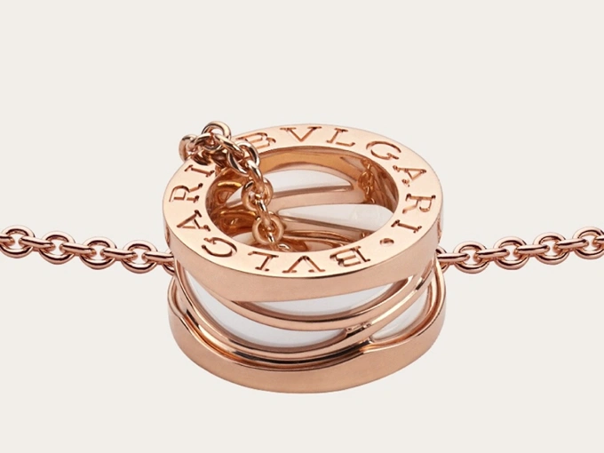 Discounted Bvlgari Necklaces