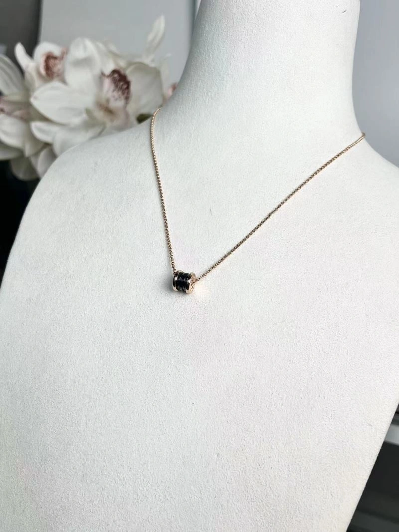 Cut-rate Bvlgari Necklaces