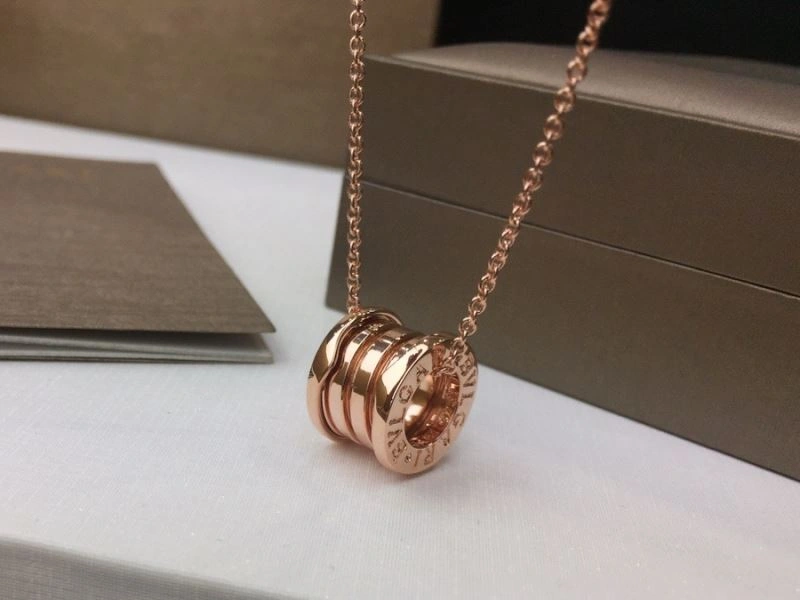 Official Bvlgari Necklaces