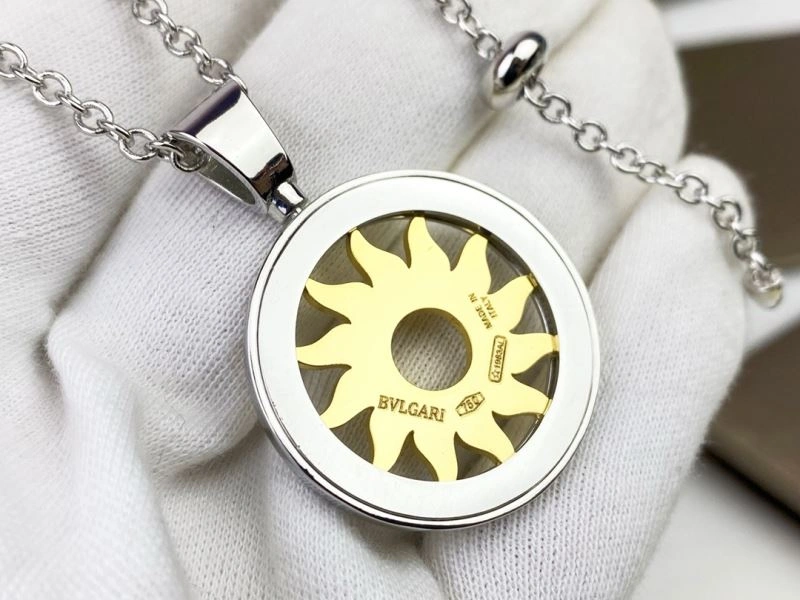 Budget-friendly Bvlgari Necklaces