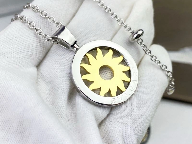 Budget-friendly Bvlgari Necklaces