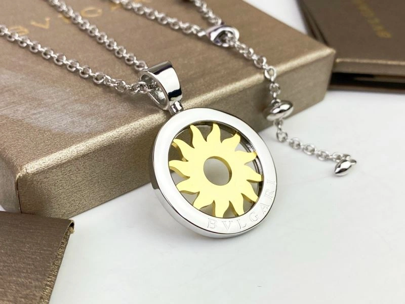 Budget-friendly Bvlgari Necklaces