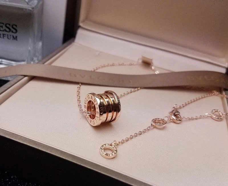High accuracy Bvlgari Necklaces