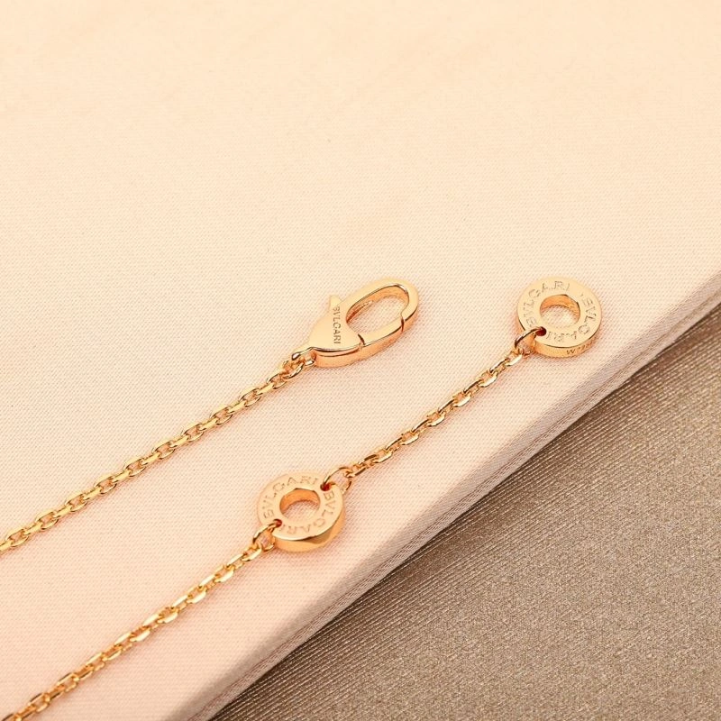 Brand-original Bvlgari Necklaces