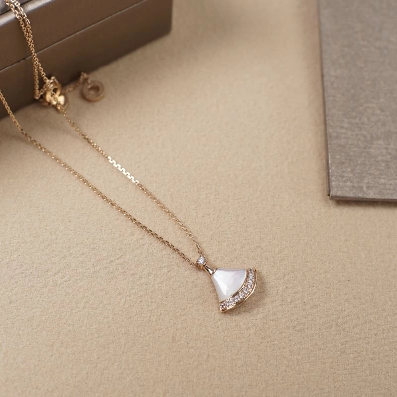Original Bvlgari Necklaces