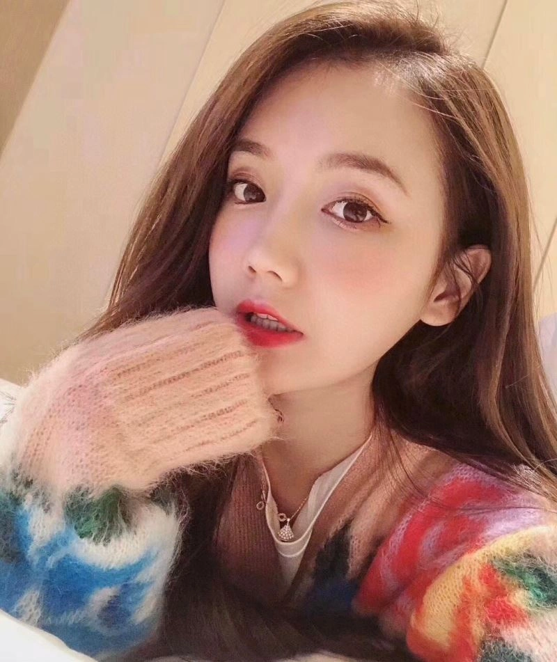 Accurate model Bvlgari Necklaces